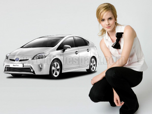 Hot Emma Watson Luxury car | டொயோட்டா பிரையஸுடன் எம்மா வாட்சன்! - Tamil ...