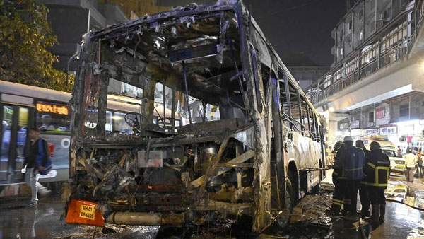 CNG Bus Fire: திடீர் திடீர்னு தீ பிடிக்குது! தயாரிச்சது யார்னு தெரிஞ்சா ...