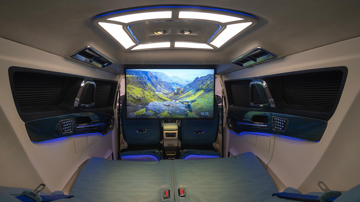 DC Design Customs Innova.. இதனால அந்த காரு சொகுசு கப்பலை போல மாறி ...