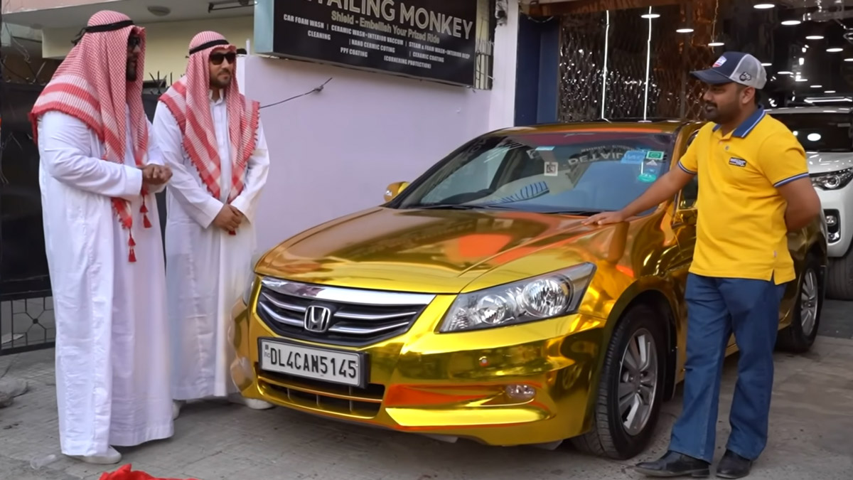 Golden Wrapped Cars For Sales In Delhi NCR : துபாய்காரர்களுக்கு ...